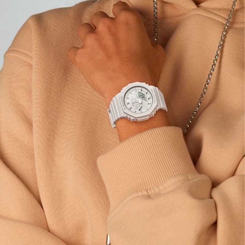 Reloj G-Shock Casio Blanco GA-2100-7A7ER - Joyerías Sánchez