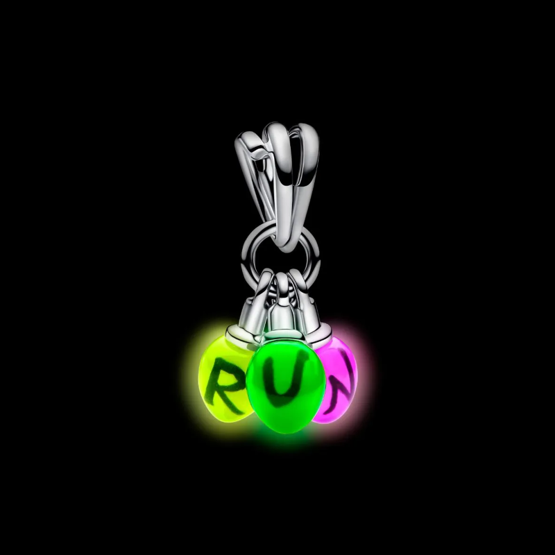 Pandora Charm Stranger Things RUN 793568C01 - Joyerías Sánchez