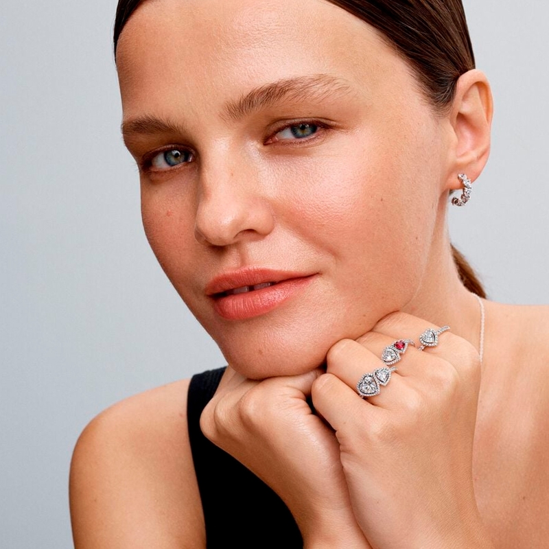 Pendientes Pandora Aro Corazones Brillantes 293657C01 - Joyerías Sánchez