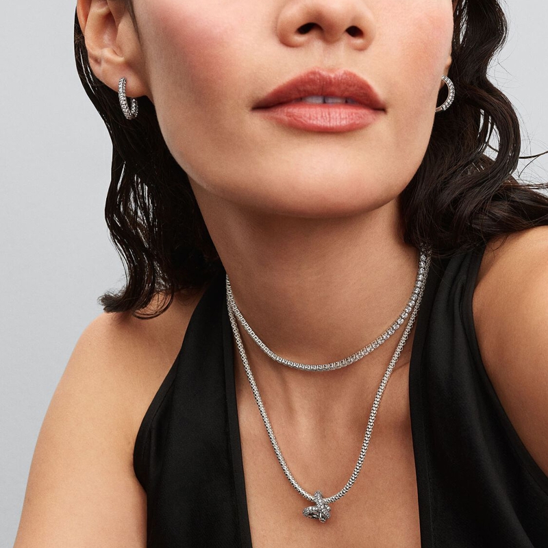 Charm en plata de ley Corazón Nudo Infinito en Pavé 793771C01 ...