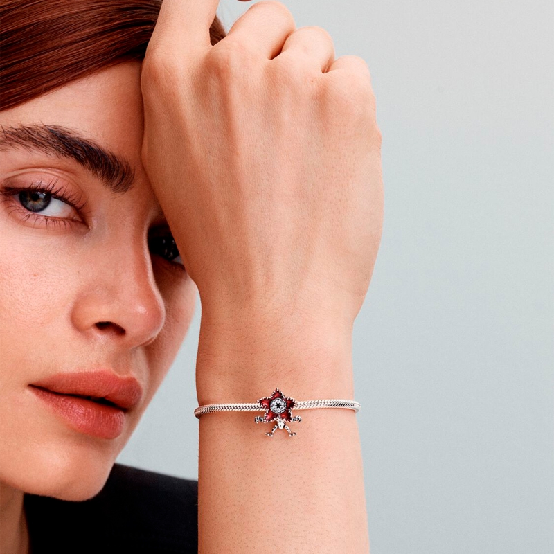 Charm Pandora Móvil Stranger Things 793562C01 - Joyerías Sánchez
