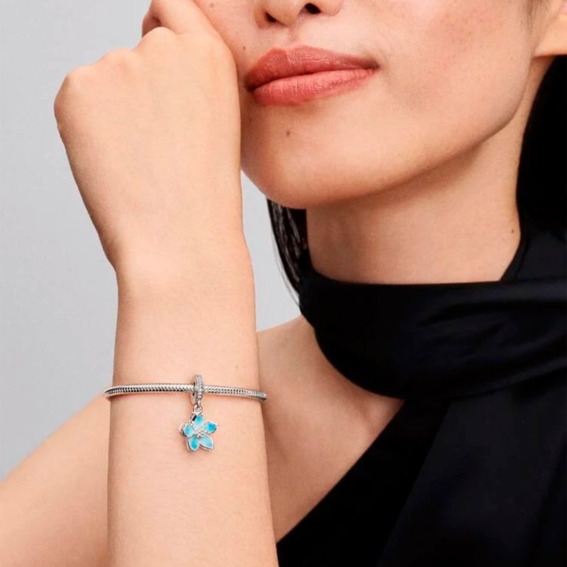 Charm Pandora colgante flor azul 790667C02 - Joyerías Sánchez