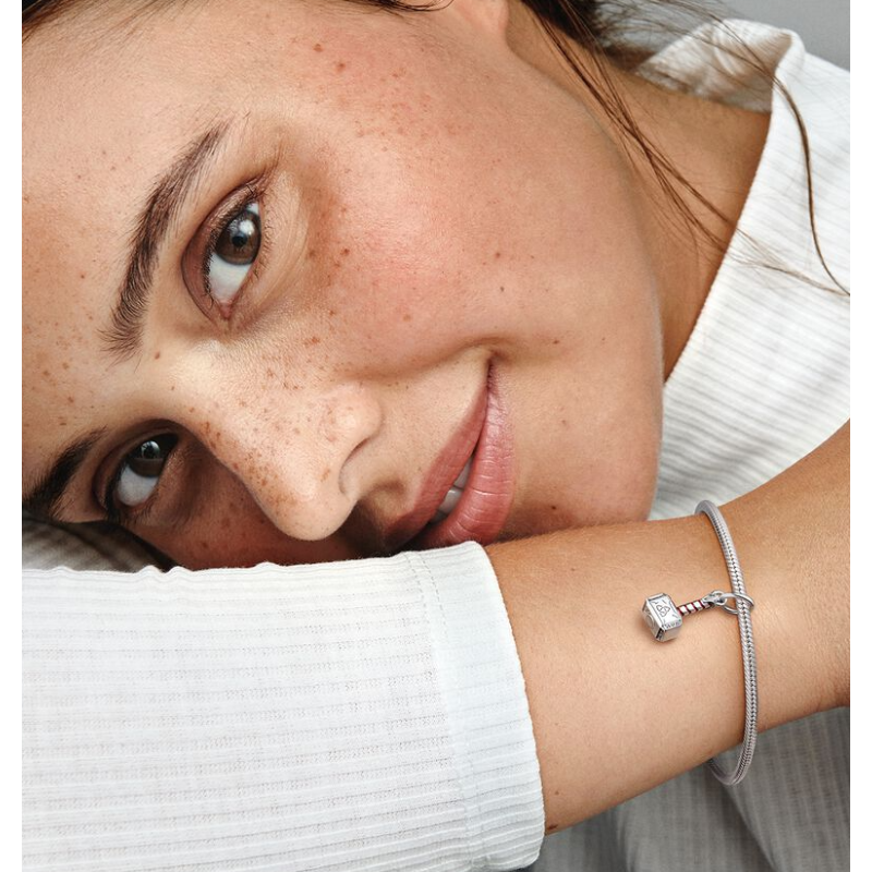 CHARM PANDORA MARTILLO DE THOR LOS VENGADORES DE MARVEL 790483C01